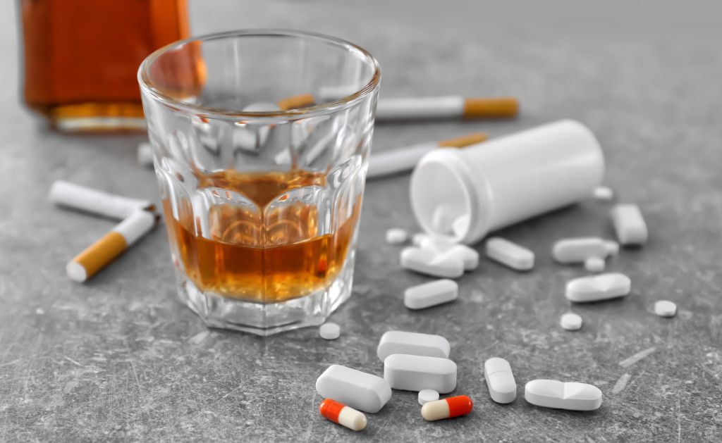 What is Polysubstance Abuse? Combining Different Drugs